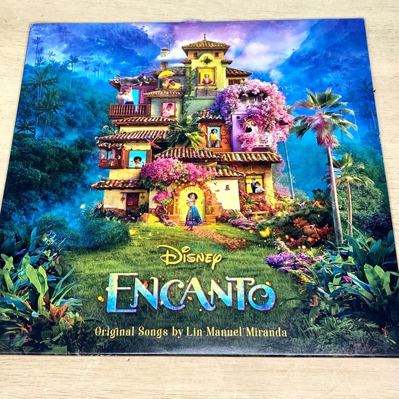 Disney | Media | Disney Encanto Original Soundtrack Songs Green Vinyl ...